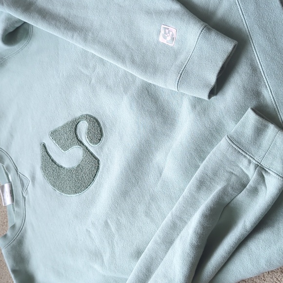 Glossier | Sweaters | Sage Green Glossier Crew Neck Size M | Poshmark